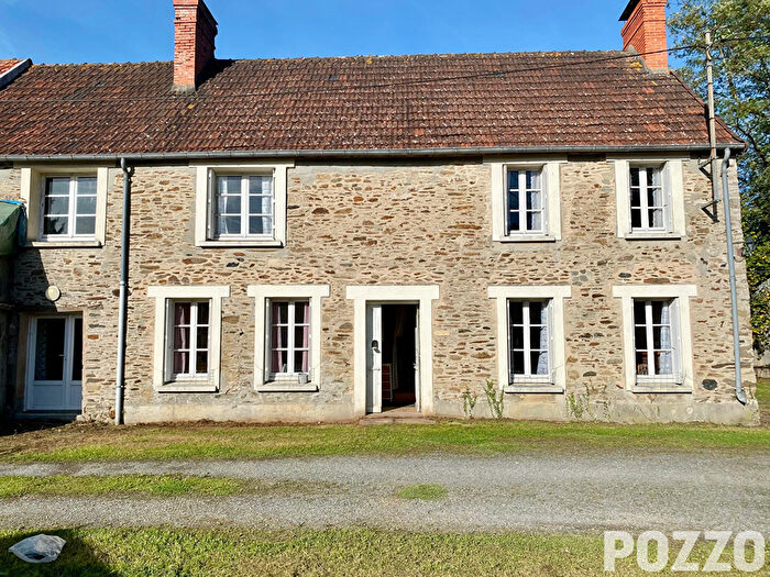 Maison 5 pièces à Saint-Lô, Est, à vendre