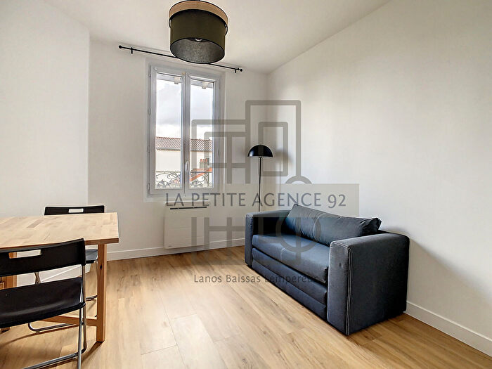 Appartement à louer - Châtillon, Conservatoire - 2 pièces - 1 chambre