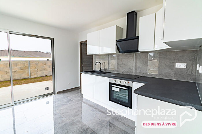 Maison 5 pièces à louer - Bourg-en-Bresse, Grande Reyssouze, Grand Challes