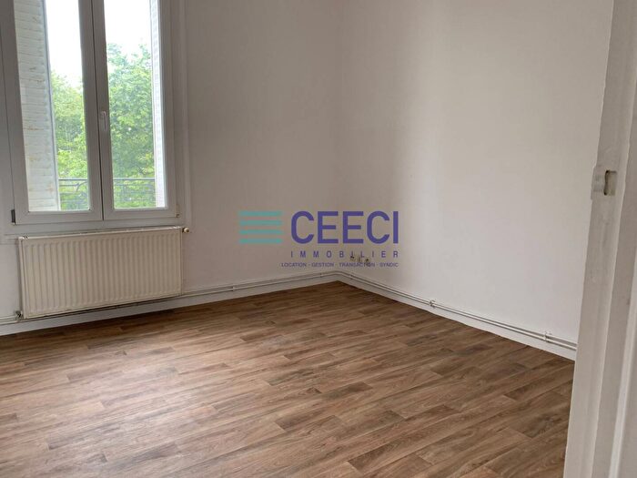 Appartement à louer - Soissons - 2 pièces - 1 chambre