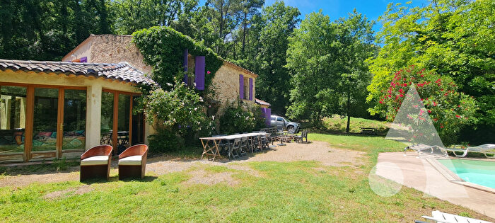 Maison 8 pièces à vendre à Salernes