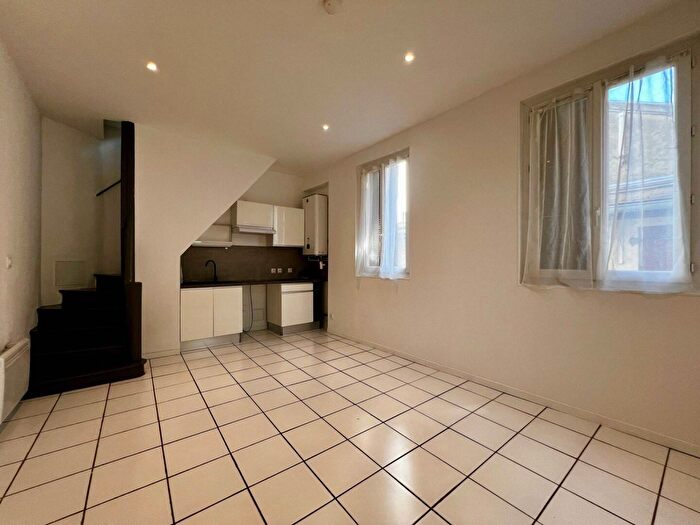 Appartement à louer - Berriat-Ampere, Grenoble - 2 pièces - 1 chambre