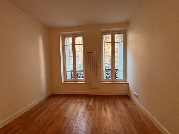 Appartement à louer - Paris e , Dauphine - 1 pièce