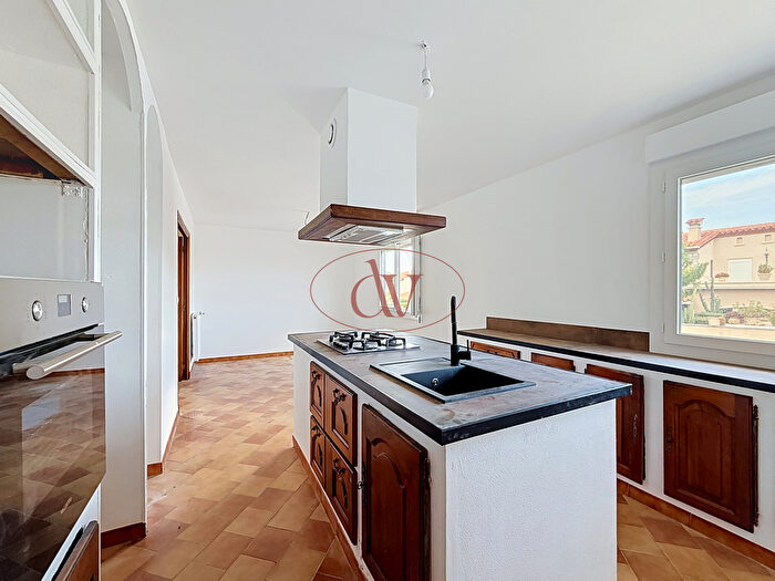 Maison 8 pièces à Perpignan, Porte d'Espagne, à vendre