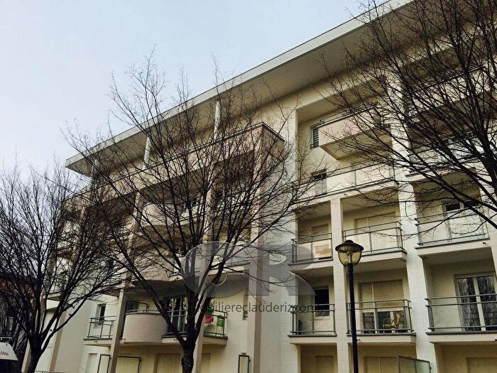 Appartement à louer - Saint Pierre-René II, Nancy - 2 pièces - 1 chambre