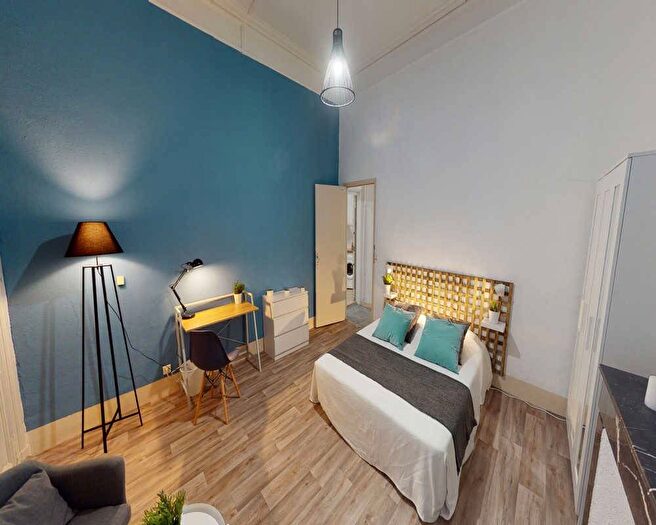 Appartement 6 pièces à louer à Gares, Montpellier