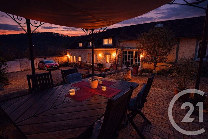 Maison à vendre - Vernon, Centre-ville - 7 pièces - 5 chambres