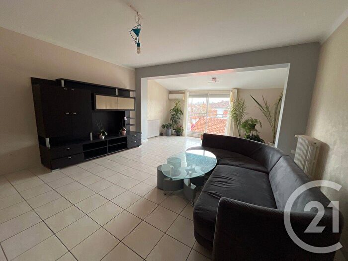 Appartement à louer - Castres - 4 pièces - 3 chambres