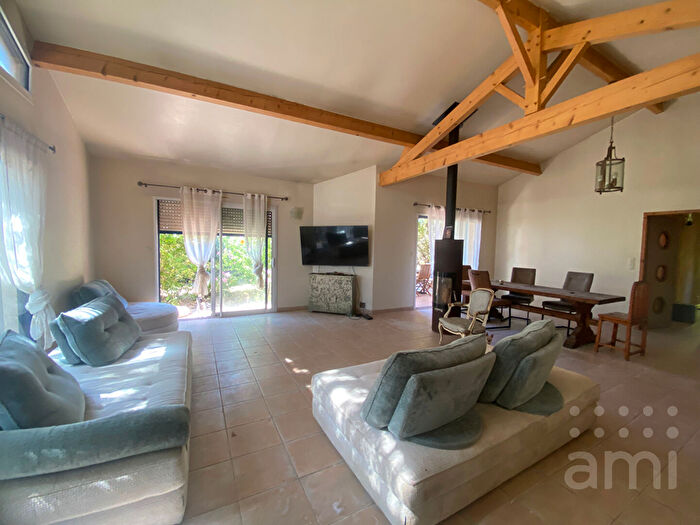 Maison 6 pièces à vendre à Aiffres