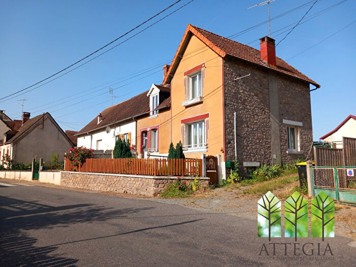 Maison 5 pièces à vendre à Chambon-Sainte-Croix