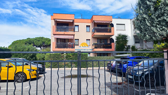 Saint-Raphaël, Centre-ville : Appartement 2 pièces à louer