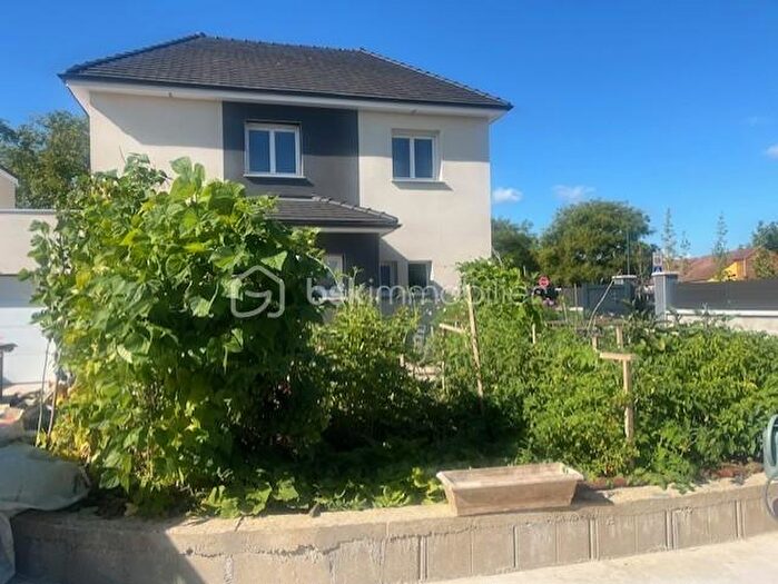 Maison à vendre - Val-de-Reuil, Rue Grande, Eco-village des Noës, Gare - 5 pièces - 4 chambres