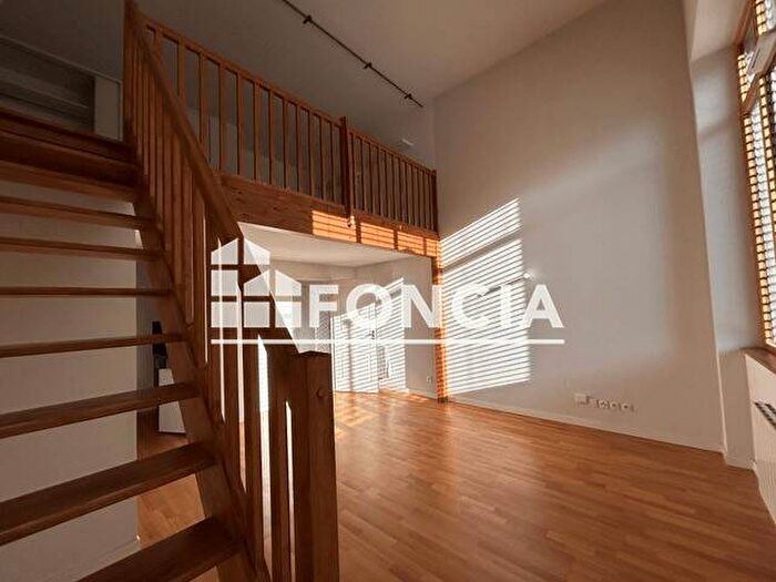 Appartement à louer - Berriat-Ampere, Grenoble - 2 pièces - 1 chambre