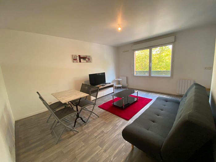 Centre, Ris-Orangis : Appartement 2 pièces à louer
