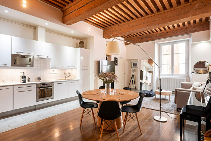 Appartement à vendre - Lyon er , Haut, Coeur des Pentes - 4 pièces - 2 chambres