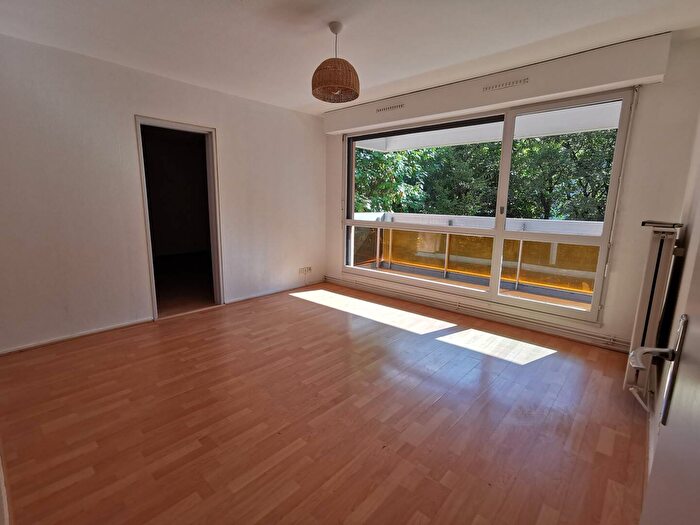 Appartement à louer - Ausone-Les Ecus, Le Bouscat - 2 pièces - 1 chambre