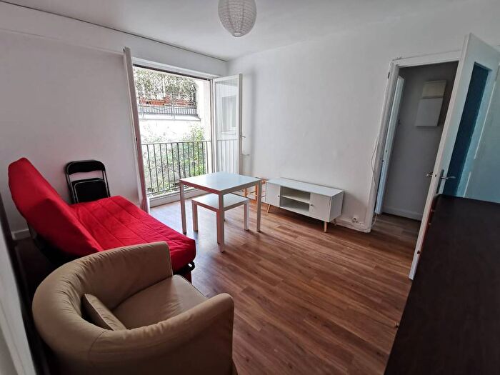 Appartement à louer - Porte Saint Denis-Paradis, Paris ème arrondissement - 1 pièce