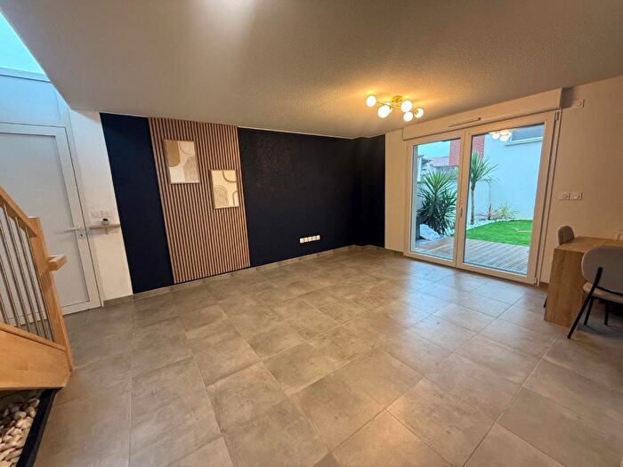 Maison à louer - Rouffiac-Tolosan - 4 pièces - 3 chambres