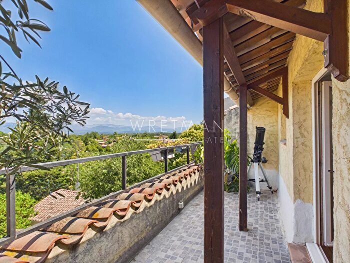 Maison 4 pièces à Saint-Paul-en-Forêt, à vendre