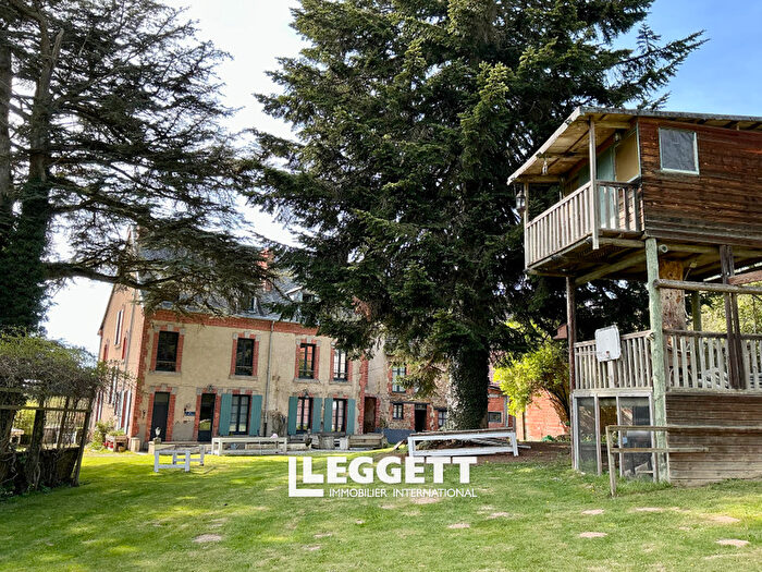 Saint-Georges-la-Pouge - Maison 13 pièces à vendre