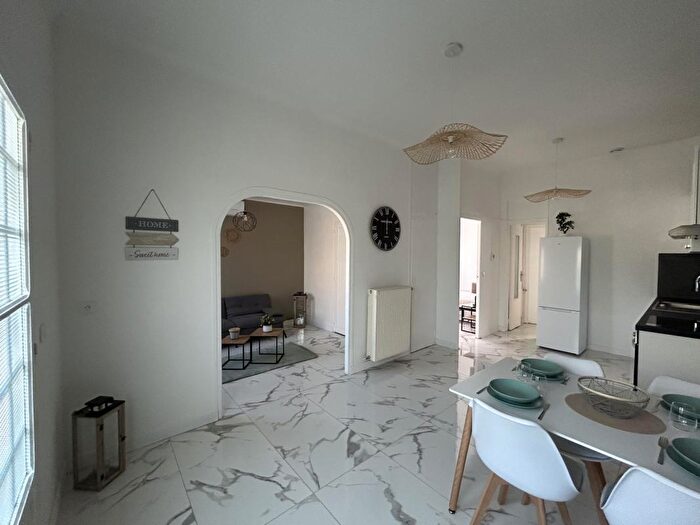 Appartement à vendre - Valras-Plage, Centre-ville, Port, Pêcheurs - 2 pièces - 1 chambre