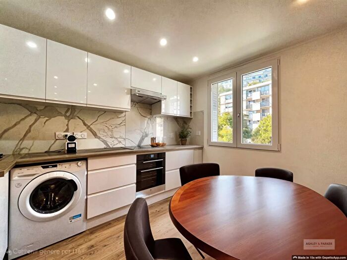 Appartement à vendre - Nice, Saint-Maurice - 3 pièces - 2 chambres