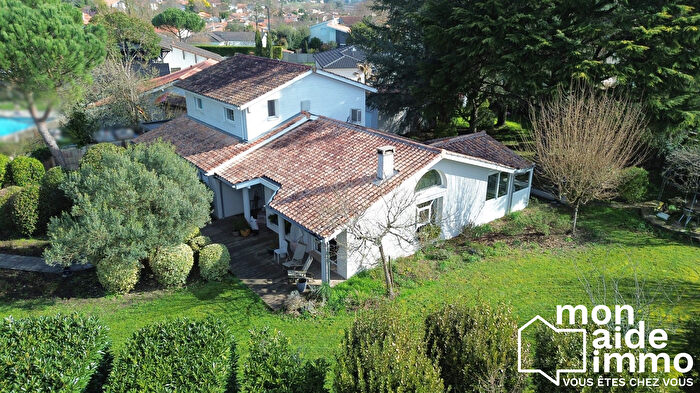 Maison à vendre - Villenave-dOrnon, Chambéry, La Monnaie, Carbonnieux, Trigan - 6 pièces - 5 chambres