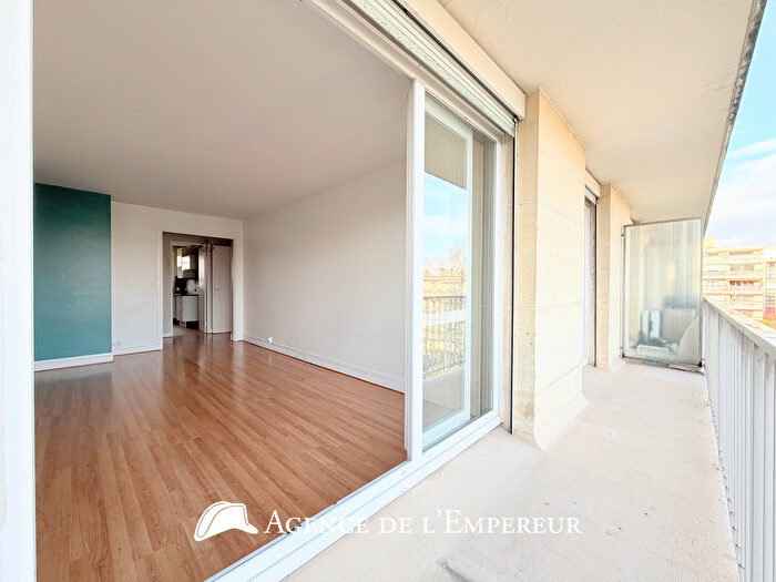 Appartement à vendre - Rueil-Malmaison, Buzenval - 3 pièces - 2 chambres