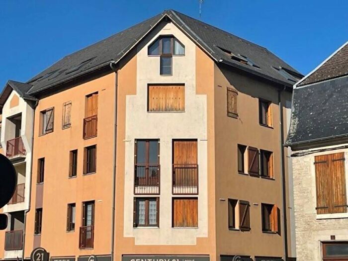 Appartement à louer - Centre Ouest, Bar-sur-Aube - 3 pièces - 2 chambres