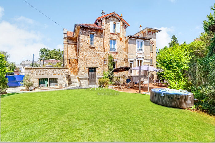 Enghien-les-Bains : Maison 8 pièces à vendre