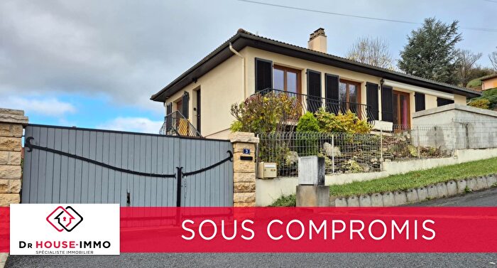 Maison à vendre - Le Breuil-sur-Couze - 5 pièces - 3 chambres