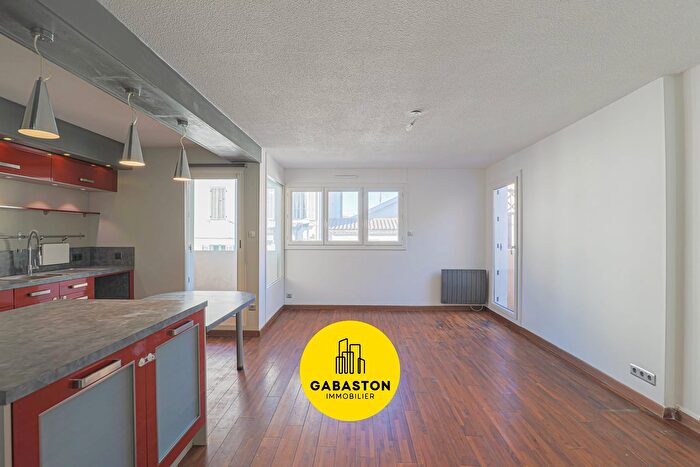 Appartement à vendre - Marseille e , Saint-Marcel - 4 pièces - 3 chambres