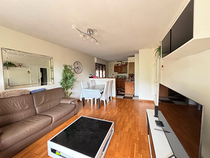 Appartement 3 pièces à vendre à Le Plessis-Trévise, François Mansard