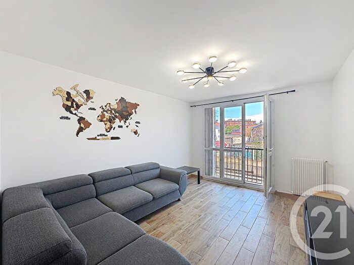 Appartement 3 pièces à louer à Ivry-sur-Seine, Monmousseau, Verollot