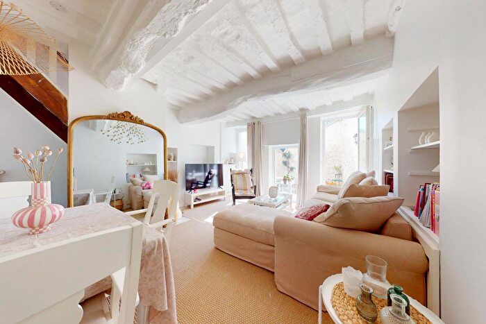 Maison à vendre - Bayeux, Centre-ville, Saint-Jean - 4 pièces - 3 chambres