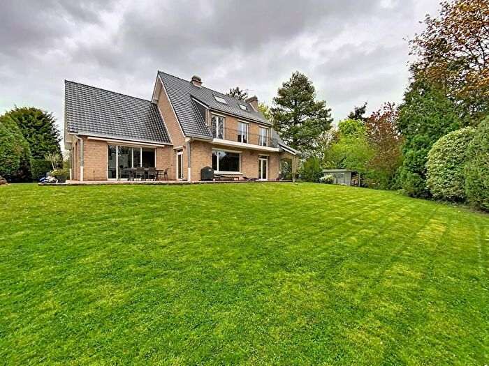 Maison 7 pièces à vendre à La Chapelle-d'Armentières