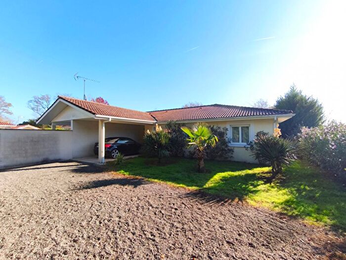 Maison à vendre - Laluque - 4 pièces - 3 chambres