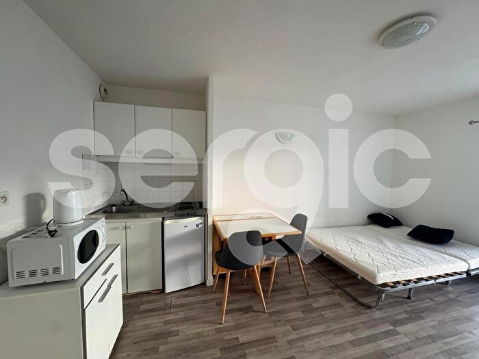 Appartement 1 pièce à Olivet, Larry, Coin Rond, Lorette, à louer
