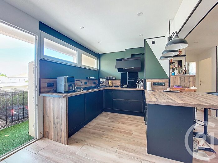 Appartement à vendre - Sète, Château Vert - 3 pièces - 2 chambres