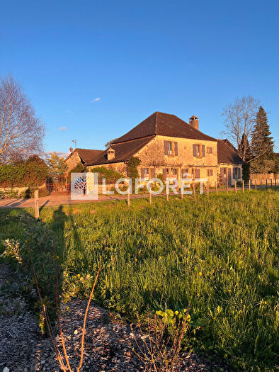 Maison à vendre - Fanlac - 7 pièces - 4 chambres