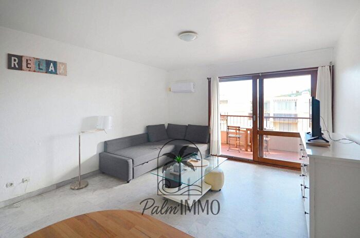 Appartement à louer - Tante Victoire, Six-Fours-les-Plages - 1 pièce