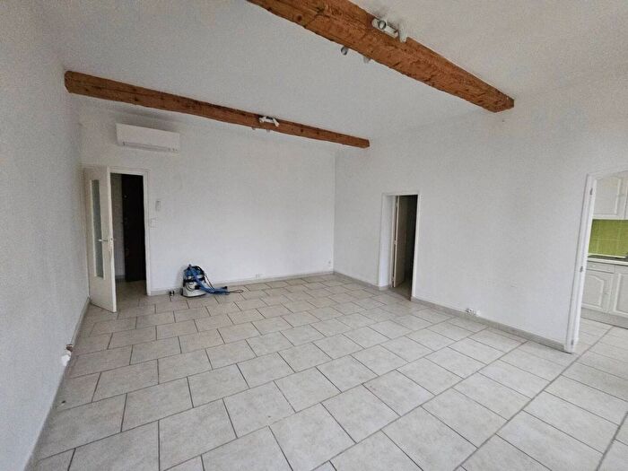 Appartement à louer - Intra Muros, Manosque - 4 pièces - 2 chambres