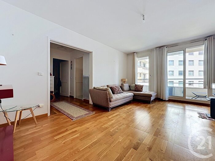 Boulogne-Billancourt, Renault, Billancourt : Appartement 2 pièces à vendre