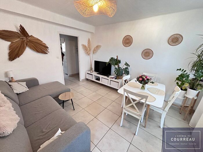 Appartement à louer - Les Aubes, Montpellier - 3 pièces - 2 chambres