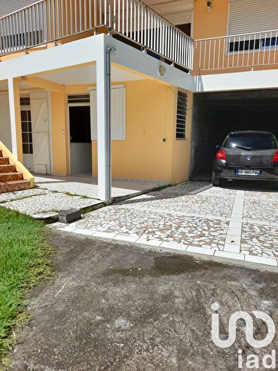 Appartement à louer - Sainte-Anne - 3 pièces - 2 chambres