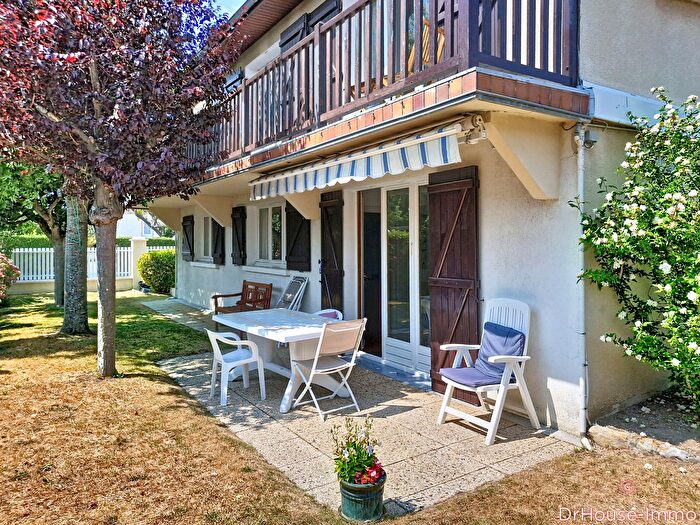 Villers-sur-Mer : Maison 7 pièces à vendre