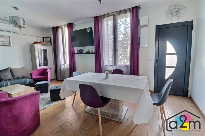 Montataire, Bas de la ville : Maison 6 pièces à vendre