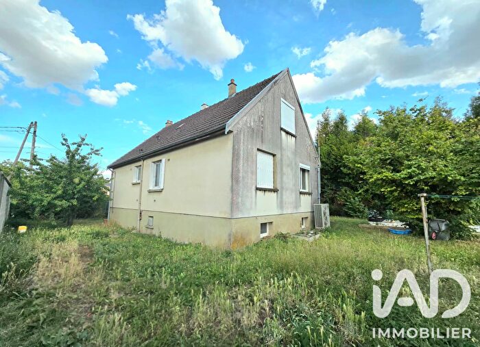 Marcilly-le-Hayer : Maison 6 pièces à vendre