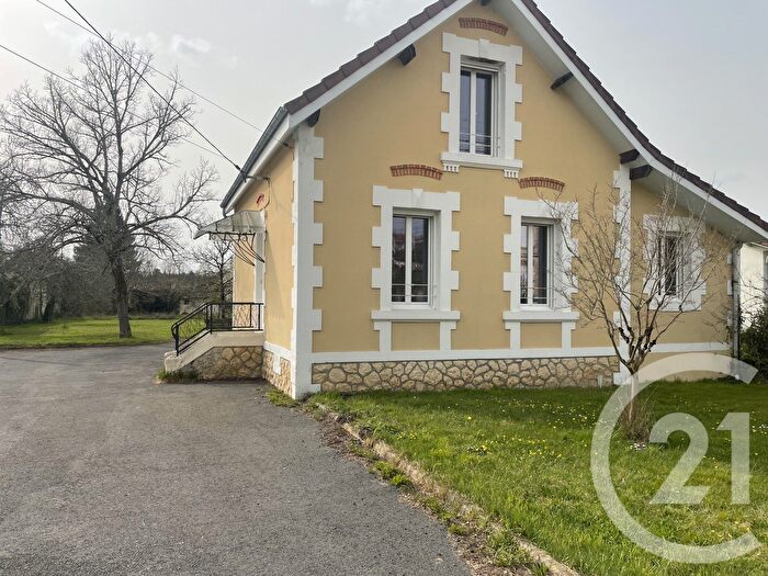 Maison à louer - Mussidan - 4 pièces - 3 chambres