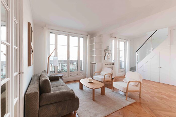 Appartement 3 pièces à louer à Paris 8ème, Monceau, Malesherbes